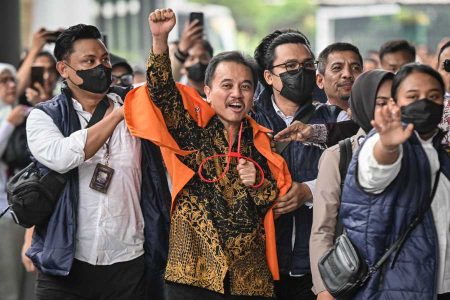Kejari Jaksel Limpahkan Kasus Roy Suryo dan dr Tifa ke PN Jaktim ...